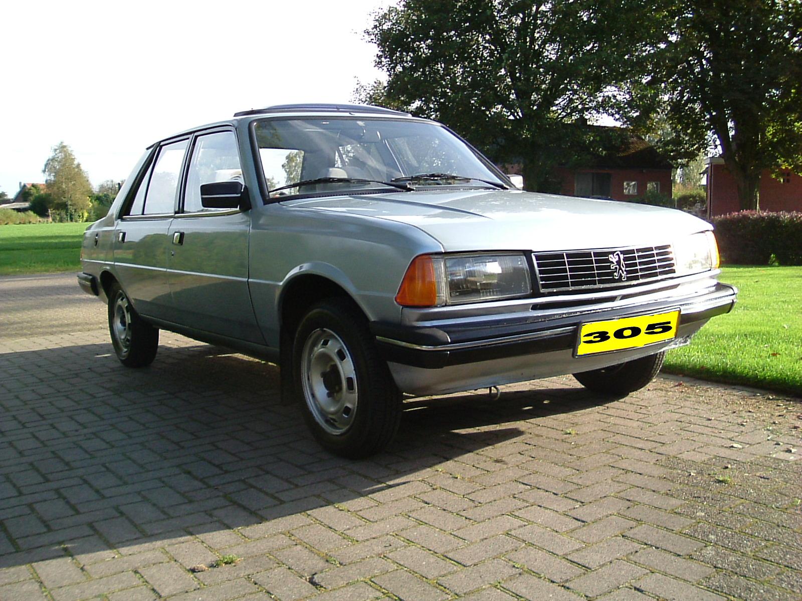 Peugeot 305 (1979)