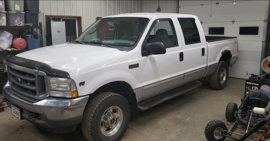 Used 2003 Ford F-250 Super Duty Lariat for Sale in Sioux Falls, SD ...