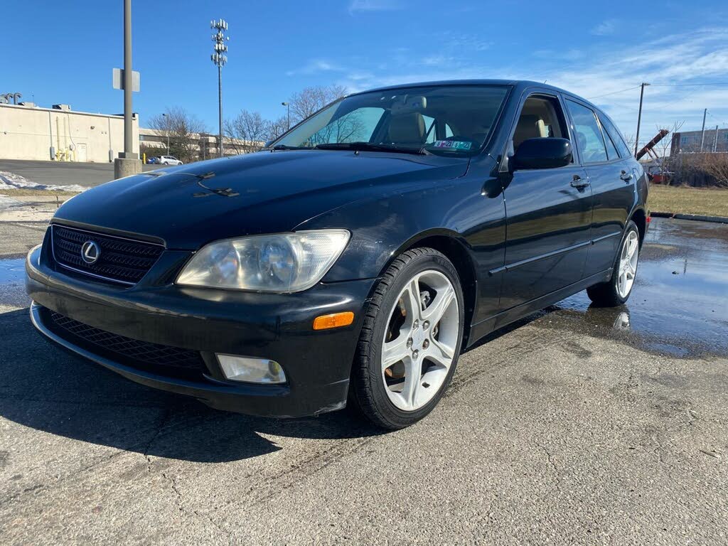 Used Lexus IS 300 SportCross Wagon RWD for Sale (with Photos) - CarGurus