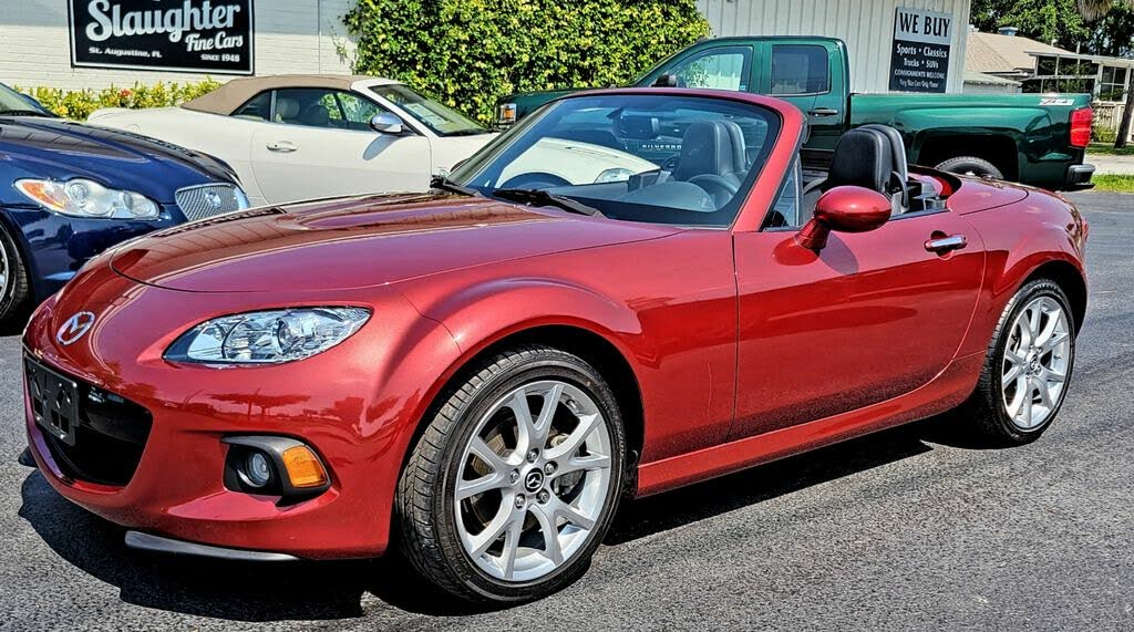 Mazda MX-5 Miata Grand Touring Convertible with Retractable Hardtop for ...