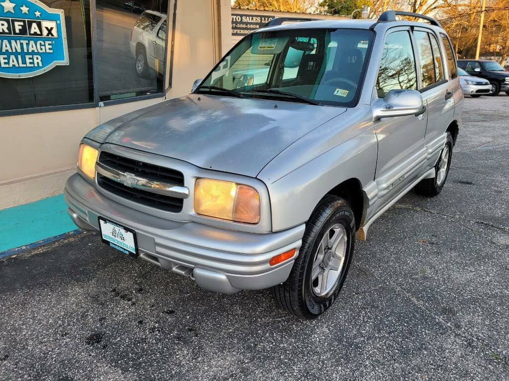 Used 2003 Chevrolet Tracker LT 4-Door 4WD for Sale (with Photos) - CarGurus