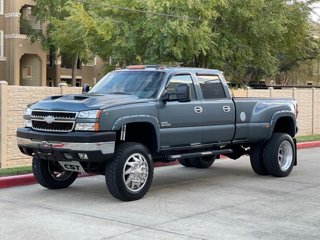 Chevy Duramax Dually Lifted