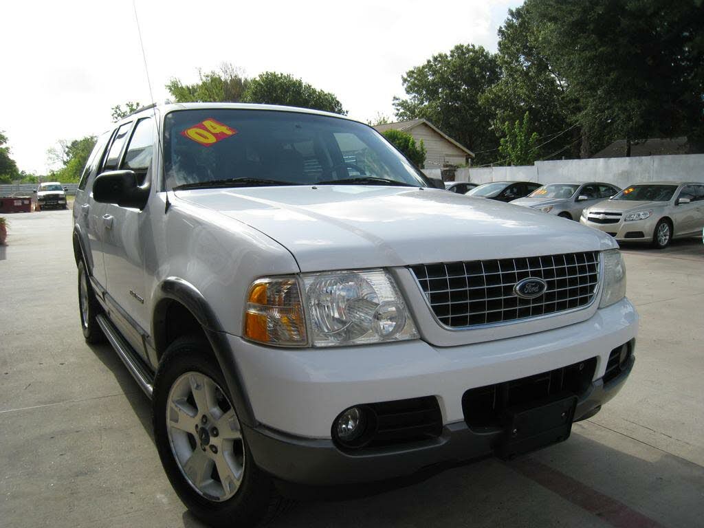 2003 Ford Explorer Xlt White