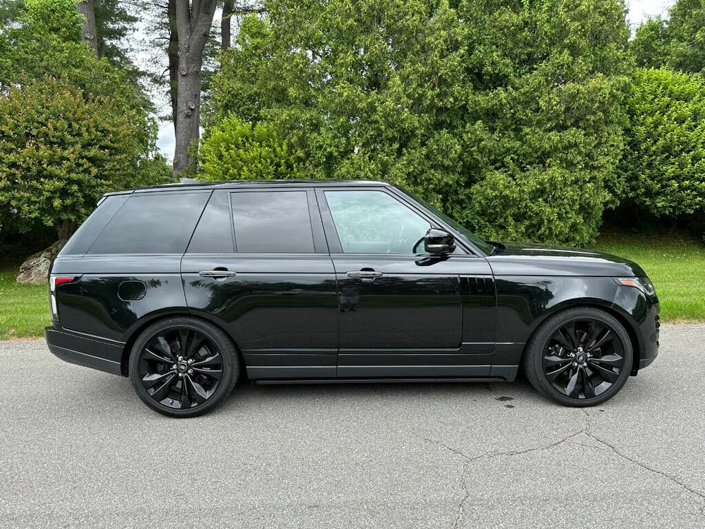 Range Rover Blacked Out