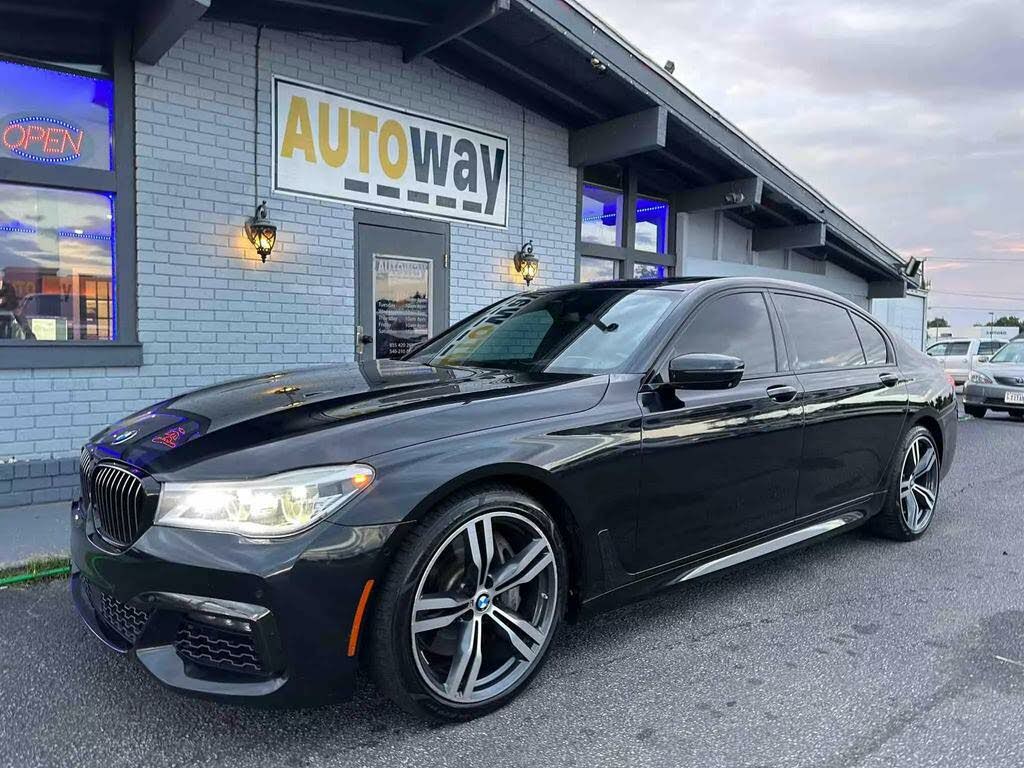 Used 2024 BMW 7 Series 740i RWD for Sale in Richmond, VA - CarGurus