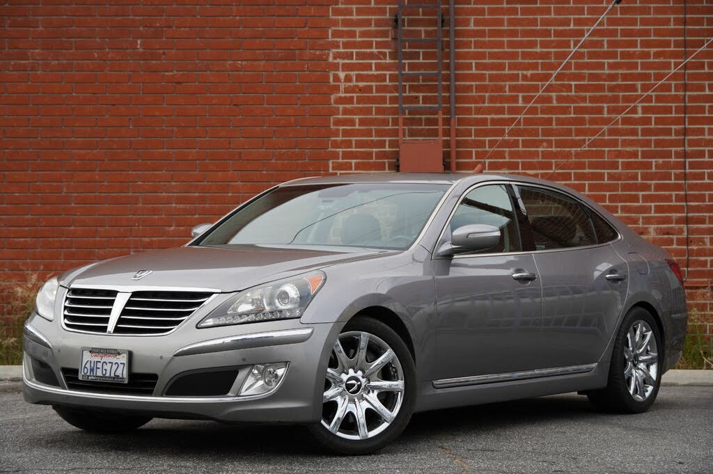 Hyundai Equus Car