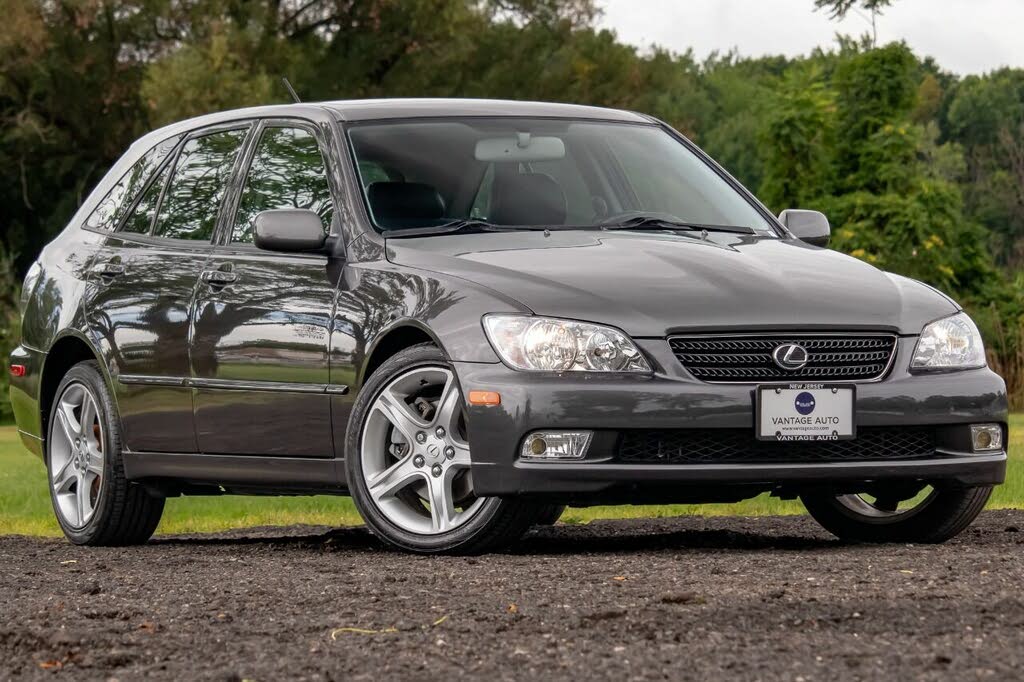 Used Lexus IS 300 SportCross Wagon RWD for Sale (with Photos) - CarGurus