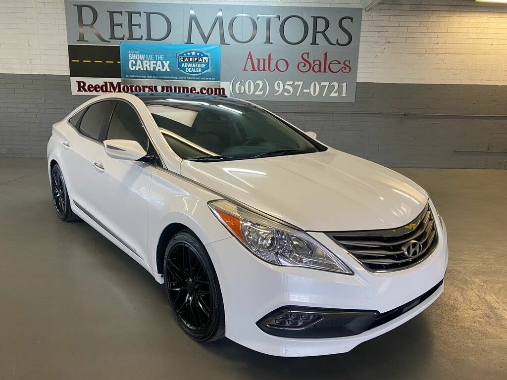 Hyundai Azera 2022 White