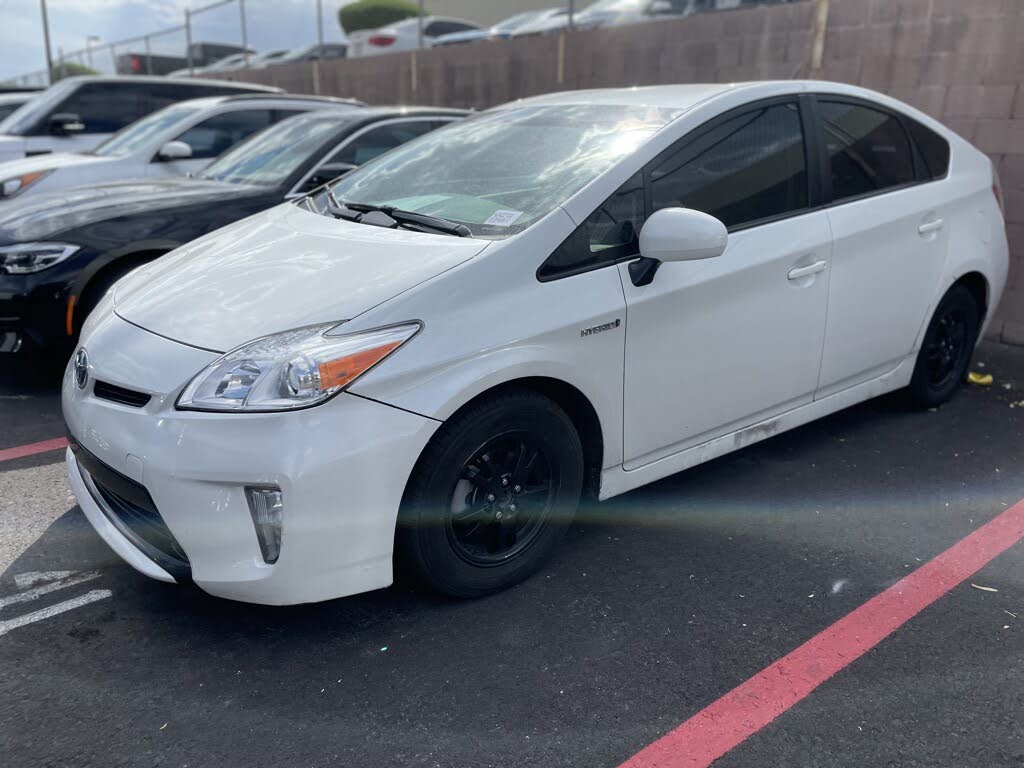 White Prius Black Rims