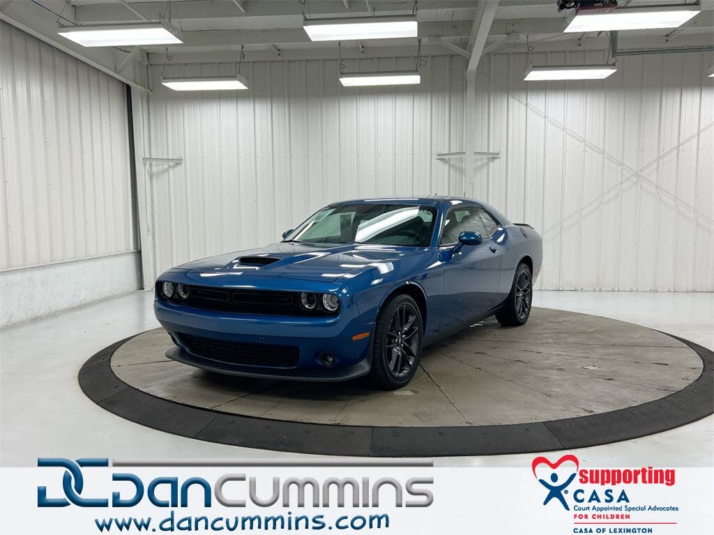 Dodge Challenger Awd
