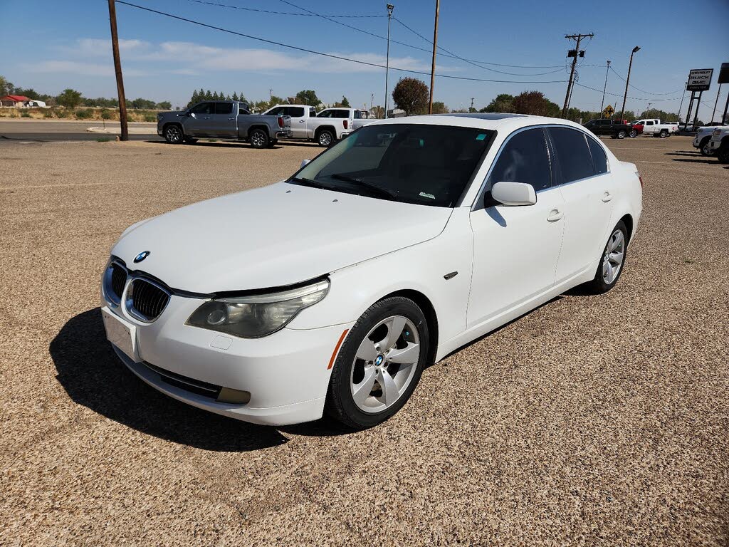 White 2008 Bmw 550i With Wing