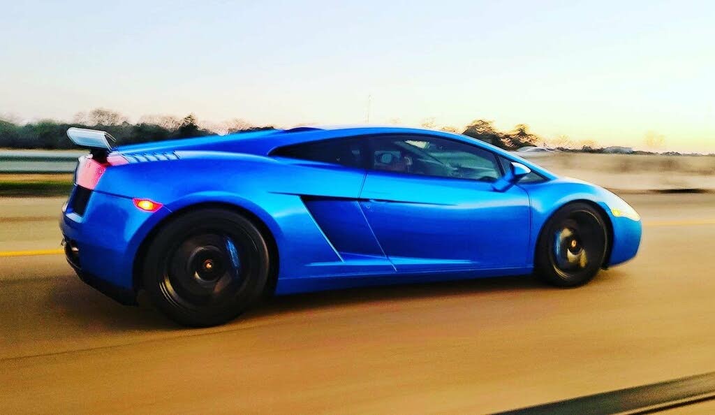 Blue Lamborghini Gallardo Superleggera