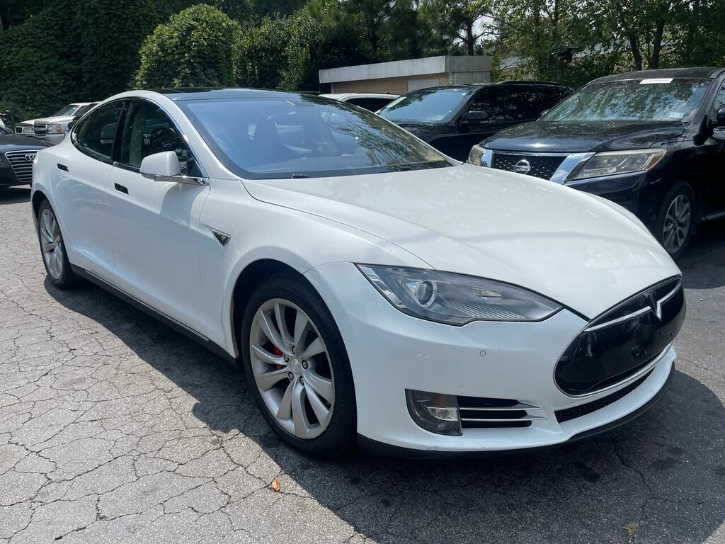 Tesla Model S P85 White