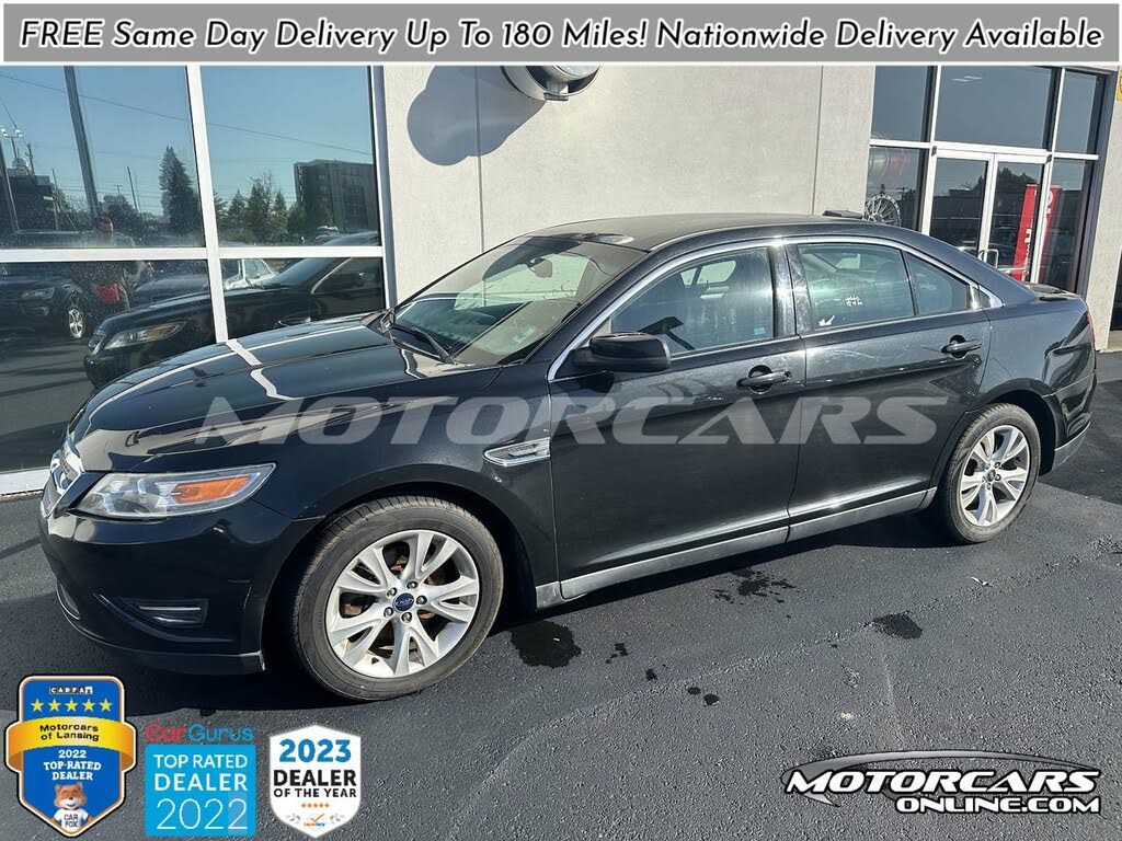 2022 Ford Taurus Black
