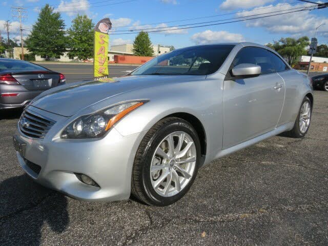 2011 Infiniti 2 Door Coupe