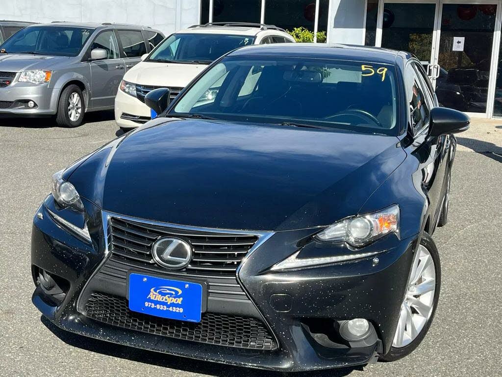 Lexus IS Price Trends and Pricing Insights