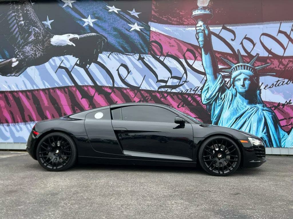 Audi R8 Black Matte