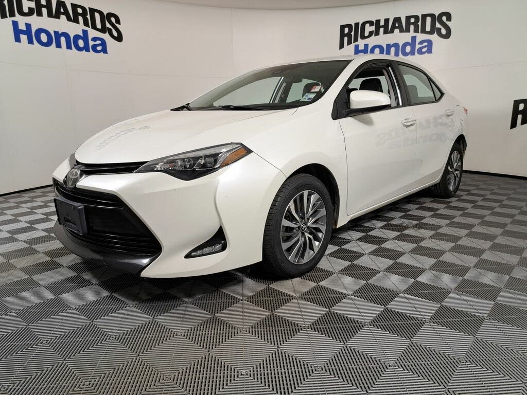 Used Toyota Corolla XLE for Sale (with Photos) - CarGurus