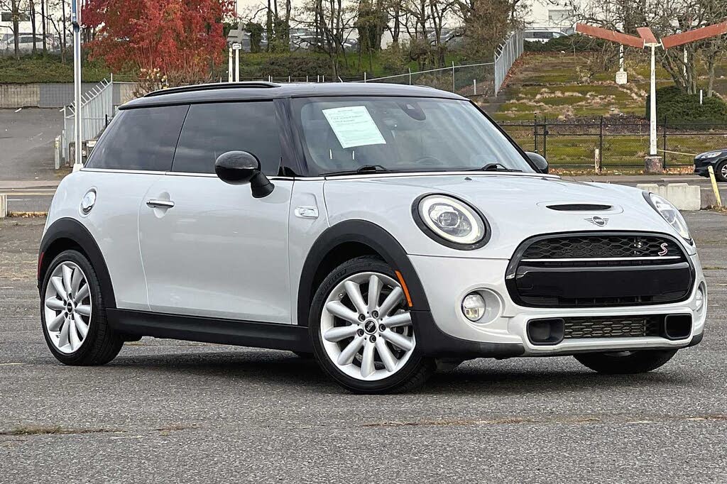 MINI Cooper Price Trends and Pricing Insights