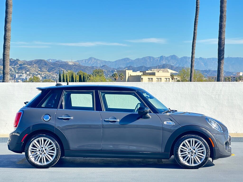 MINI Cooper Price Trends and Pricing Insights