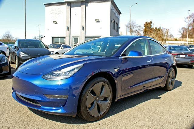 Tesla Model 3 Price Trends and Pricing Insights