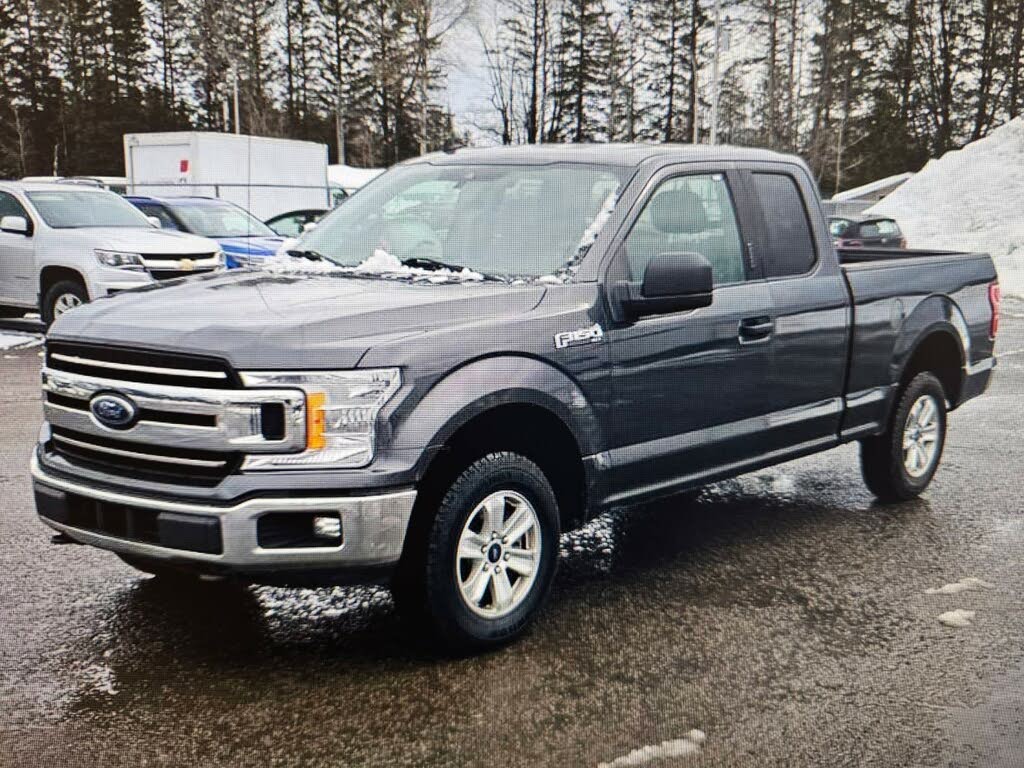 Used 2019 Ford F-150 XLT for Sale (with Dealer Reviews) - CarGurus.ca