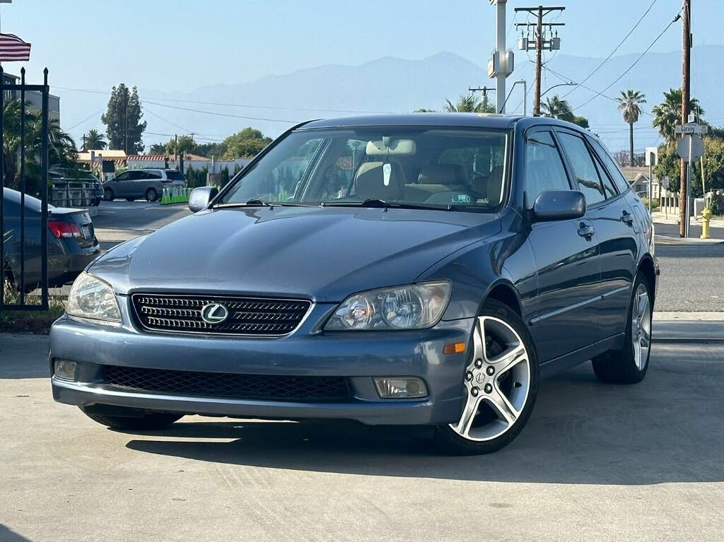 Used Lexus IS 300 SportCross Wagon RWD for Sale (with Photos) - CarGurus