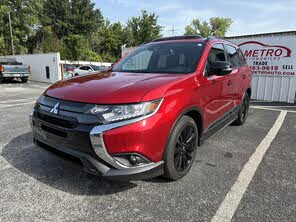 Mitsubishi Outlander vs Ford Explorer Comparison - CarGurus