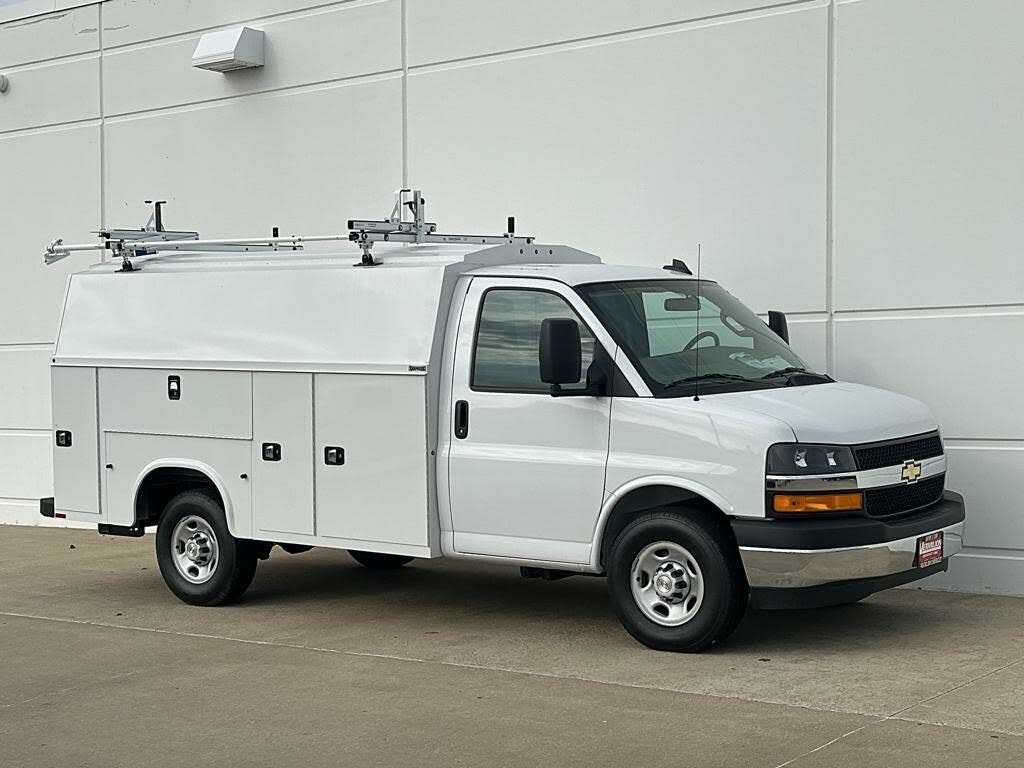 Used 2025 Chevrolet Express Chassis for Sale in Crawfordsville, IN ...