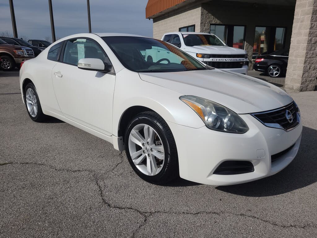 Used Nissan Altima Coupe for Sale (with Photos) - CarGurus