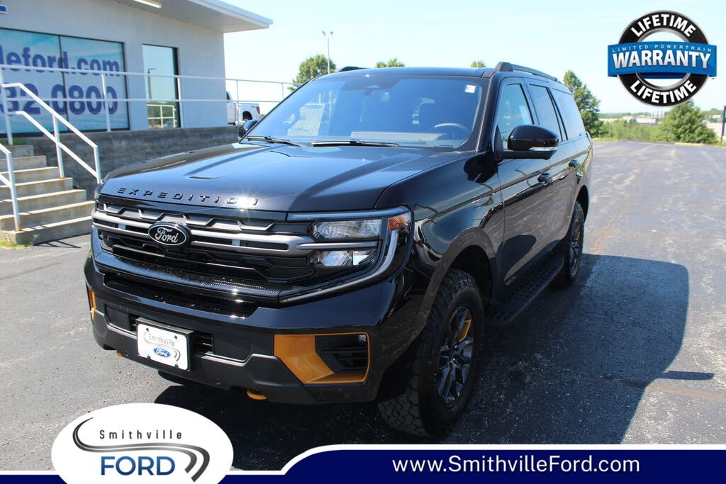 Used 2025 Ford Expedition Tremor 4WD for Sale near Raymore, MO - CarGurus