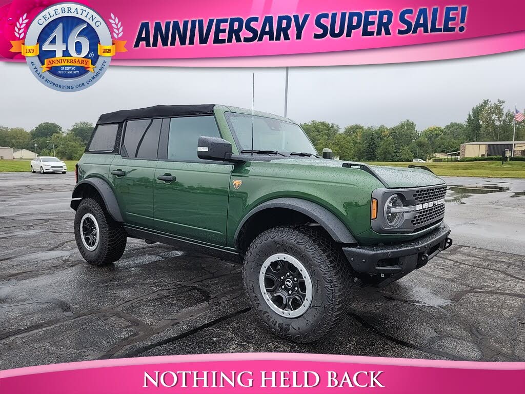 Used Ford Bronco Badlands 4-Door 4WD for Sale near Cement City, MI ...