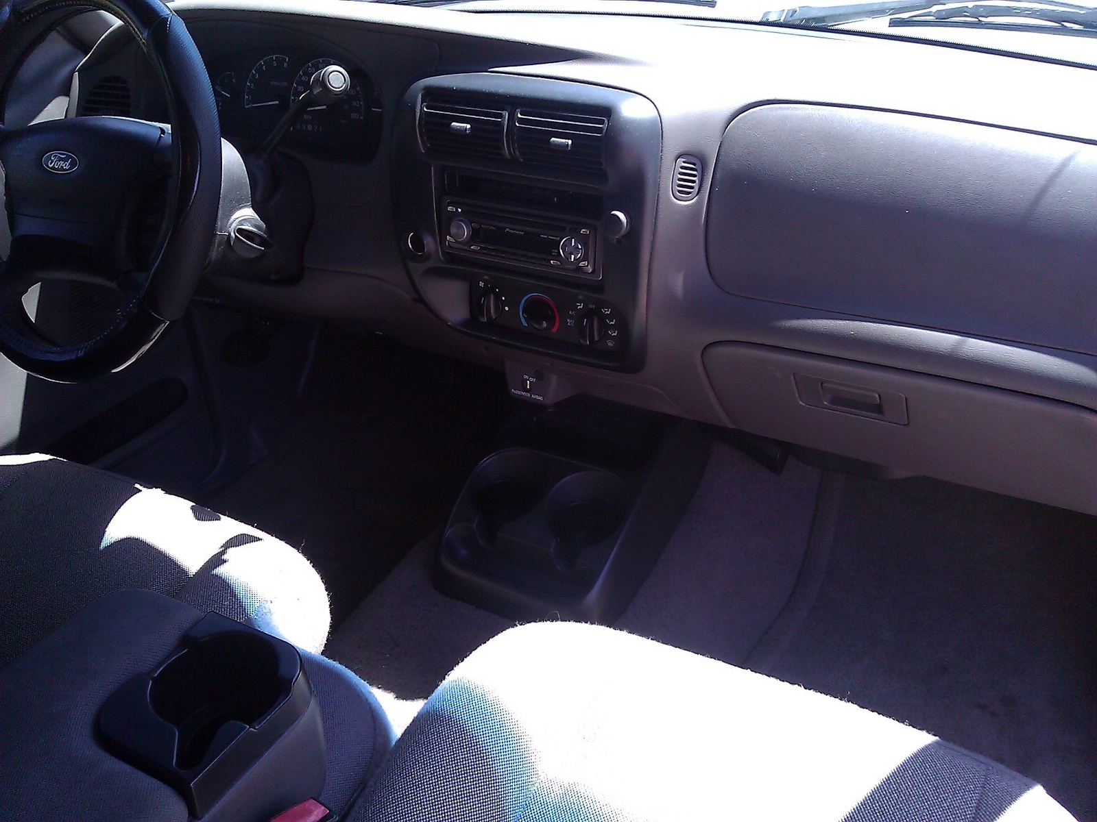2002 Ford Ranger - Interior Pictures - CarGurus