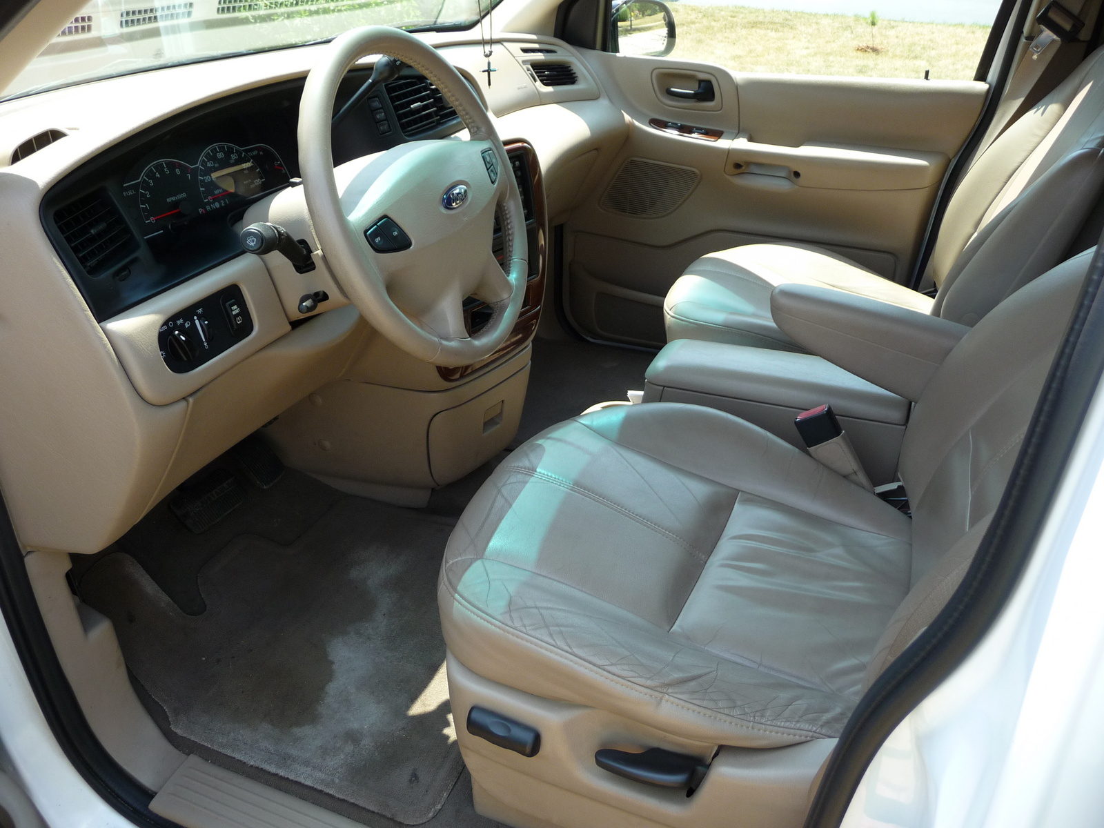 2003 Ford Windstar - Interior Pictures - CarGurus