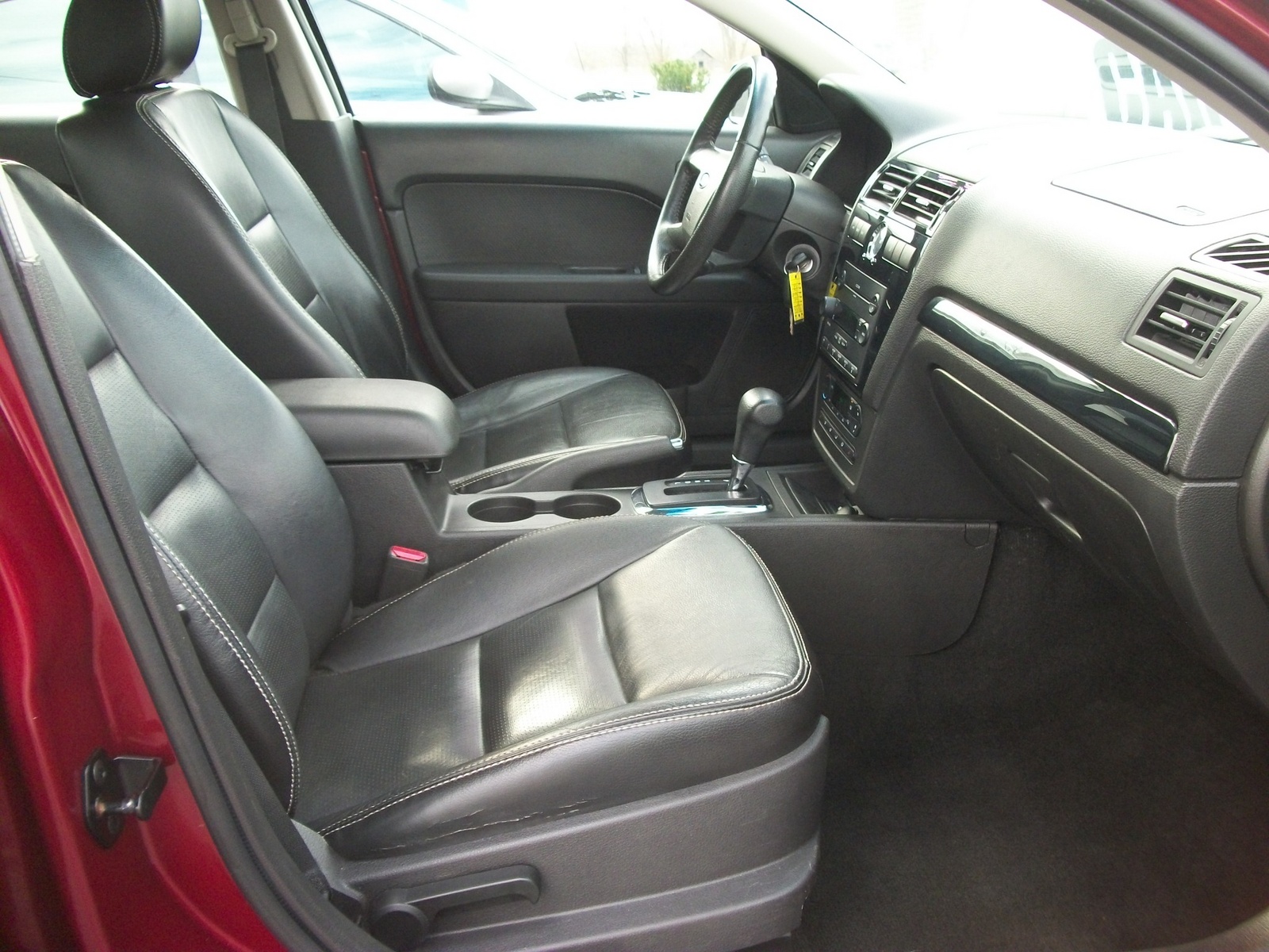 Interior Do Ford Fusion 2008