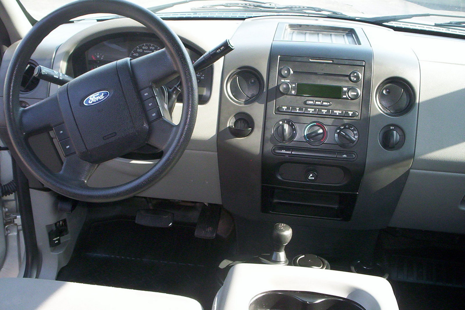 2006 Ford F-150 - Interior Pictures - CarGurus