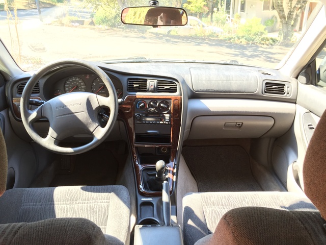 2000 Subaru Outback Wagon Interior